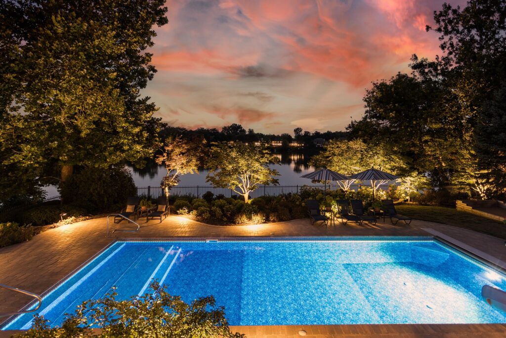 Lighting's Impact on Outdoor Hardscape Designs